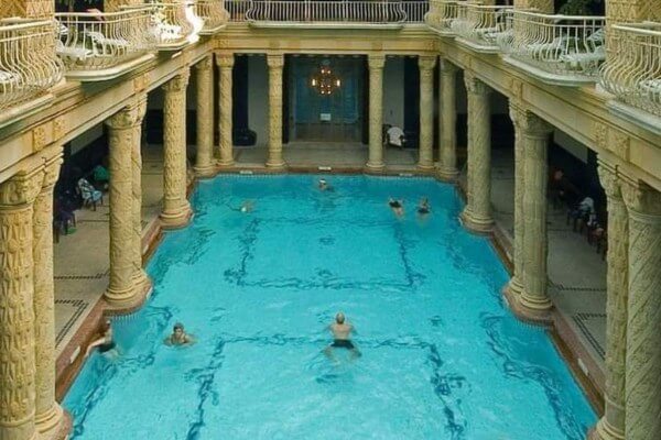 The 12 Best Thermal Baths In Budapest - The Ultimate Guide